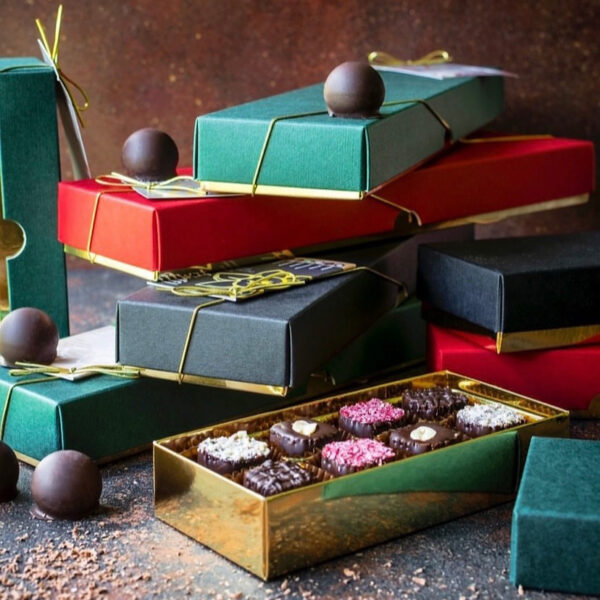 Fold-up Lids - Meridian Speciality Packaging